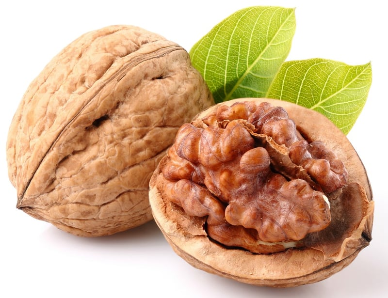 5 Amazing Benefits of Walnuts